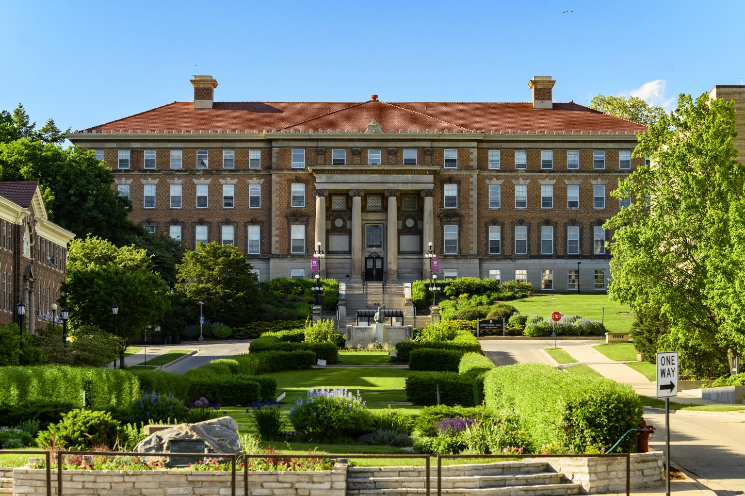CALS WordPress Hosting – College of Agricultural & Life Sciences